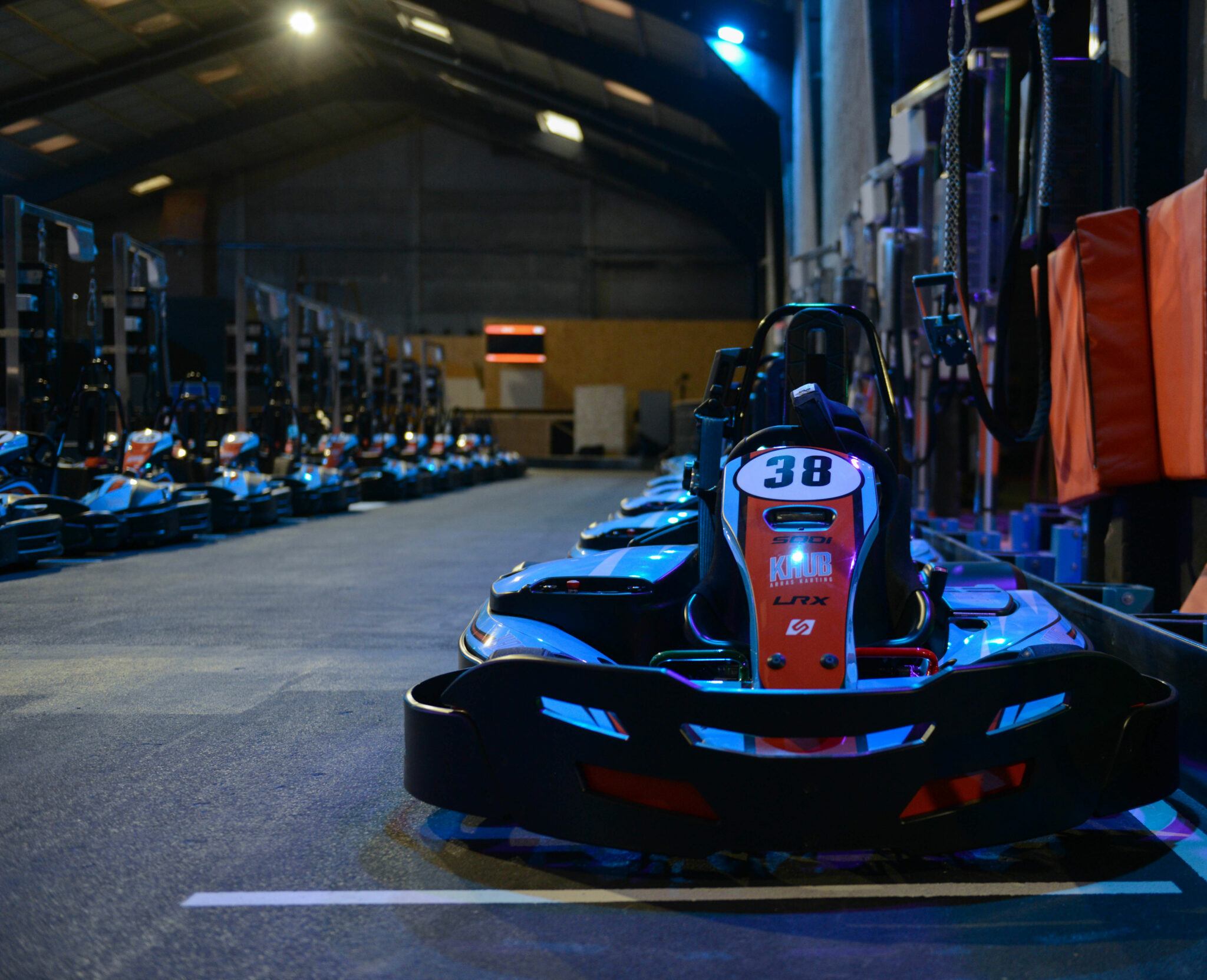 Karting Électrique pour adultes et enfants - KHUB Arras Karting