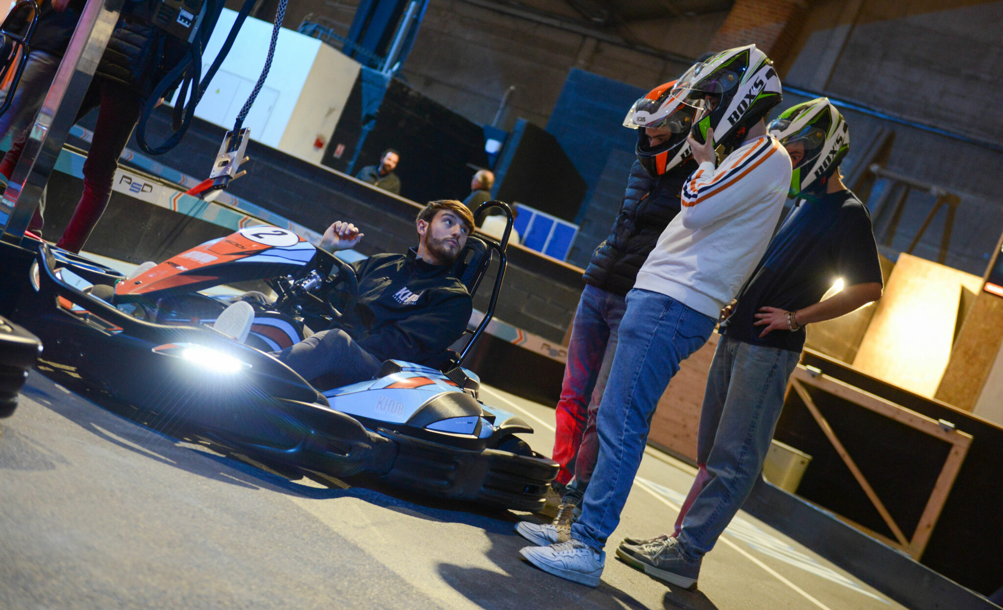 Karting Électrique pour adultes et enfants - KHUB Arras Karting