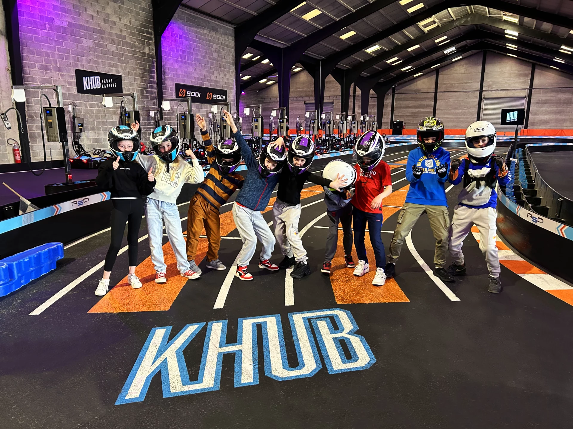 Anniversaire enfant, ado et adulte à Arras - KHUB Arras Karting